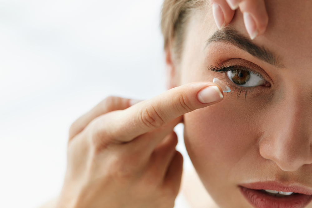 Are Glasses Or Contact Lenses Better For You Lifestyle Magazine Are Glasses Or Contact Lenses Better For You Lifestyle Magazine